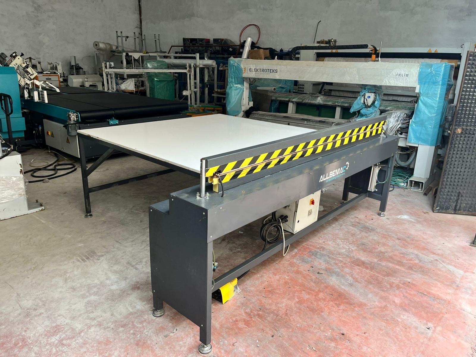 ALLBEMAC MARKA MANUEL YATAK AMBALAJ MAKİNASI - Şahmak Endüstiri Makinaları